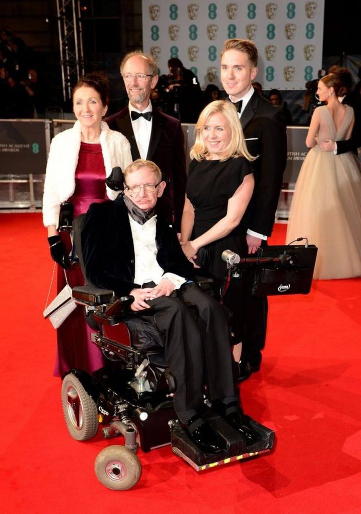 Stephen Hawking'in Jeffrey Epstein İle İlişkilendirilen Fotoğrafları ...