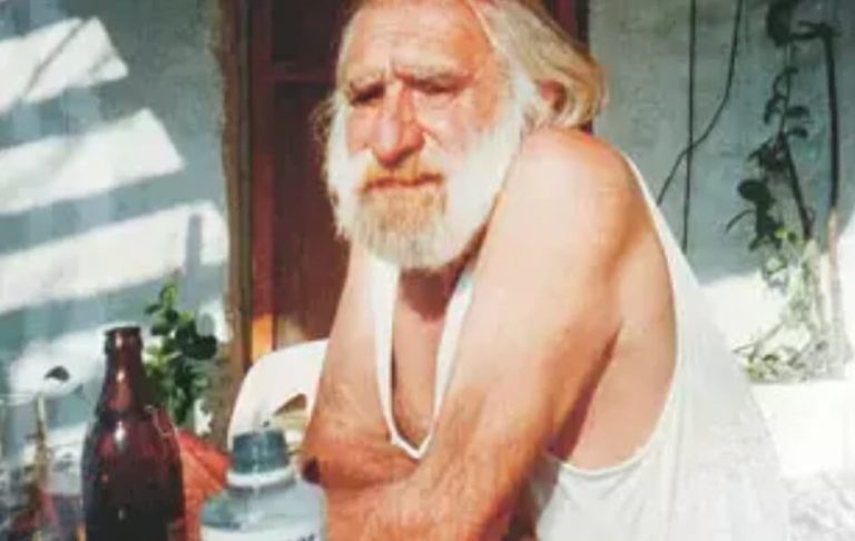 Can Yücel'in Meryem Ana Hakkındaki Şiiri Nedeniyle Yargılandığı Davada ...