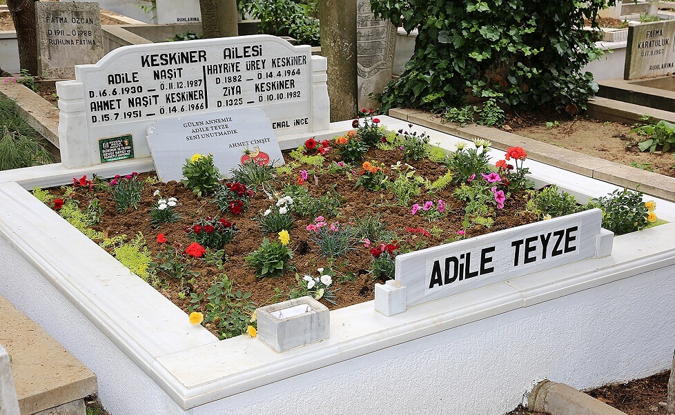 Adile Naşit'in Doğum Adı ve Kökeni Hakkındaki İddialar - Malumatfuruş