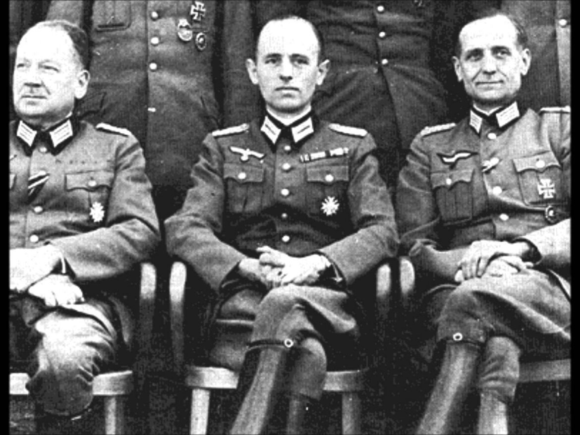 Stepan Bandera'ya Ait Sanılan Reinhard Gehlen'e Ait Fotoğraf - Malumatfuruş